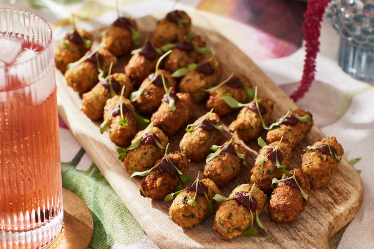 Serving Vegan Canapés at Home: A Chef’s Guide – Easy Canapes